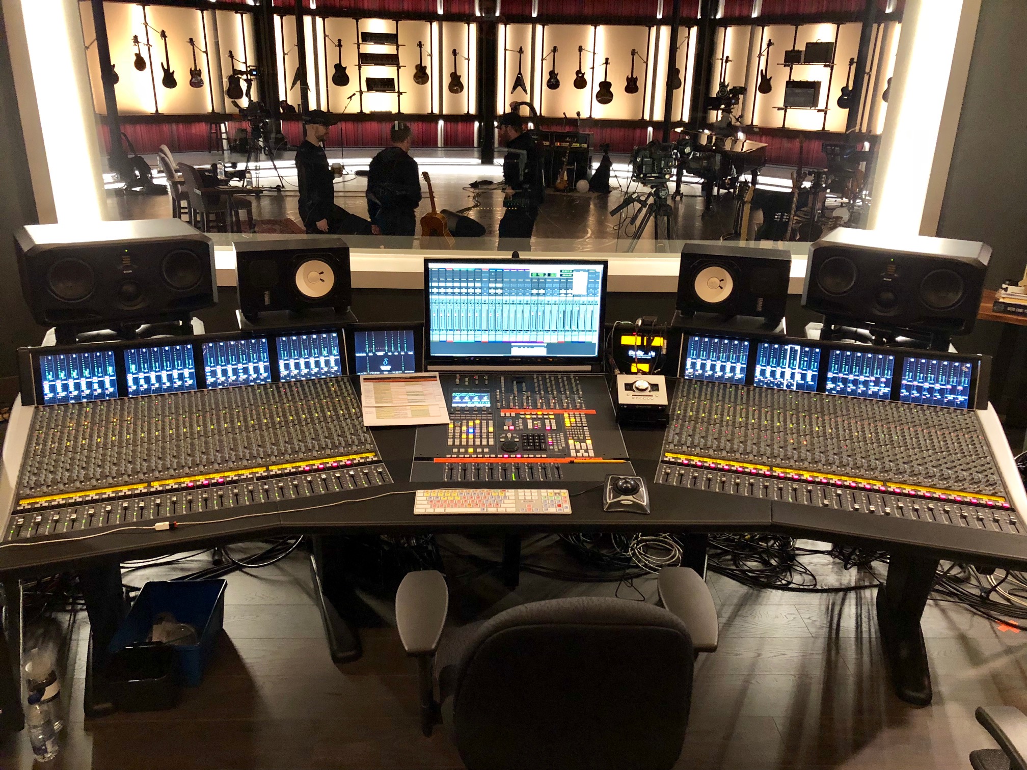 CTV的The Launch使用了等声学技术半岛电子app官方下载